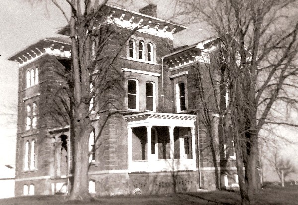 1866 Italianate - Towanda, IL - Old House Dreams