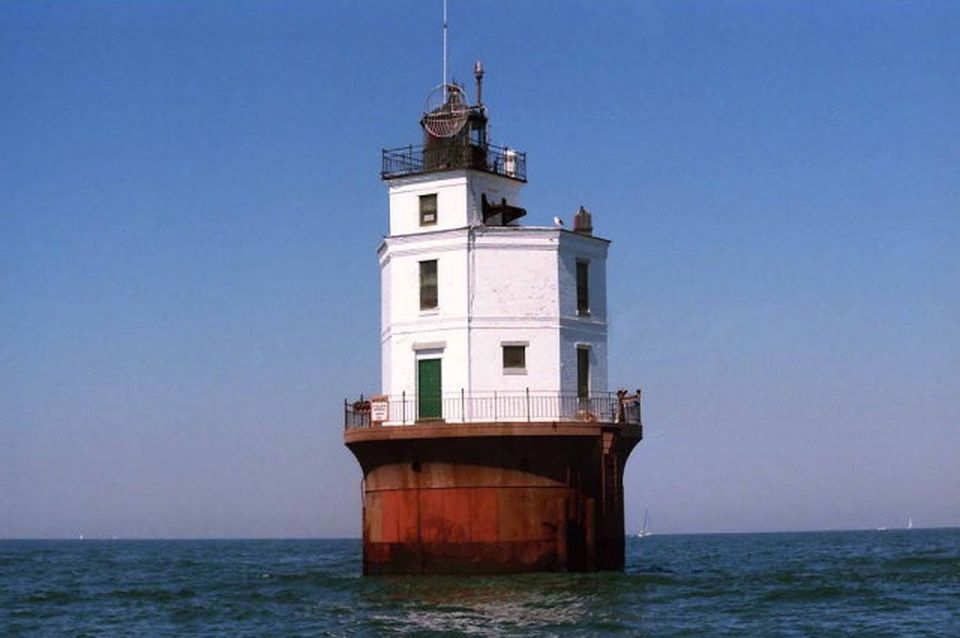 Old Lighthouses for sale. - Old House Dreams
