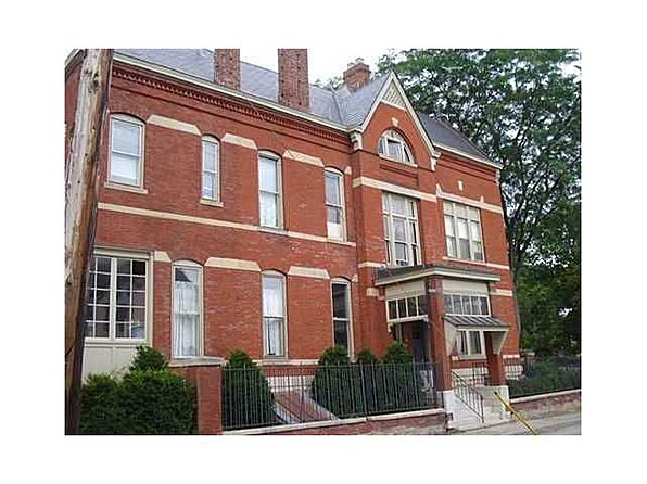 c. 1900 Queen Anne - Springfield, OH - Old House Dreams