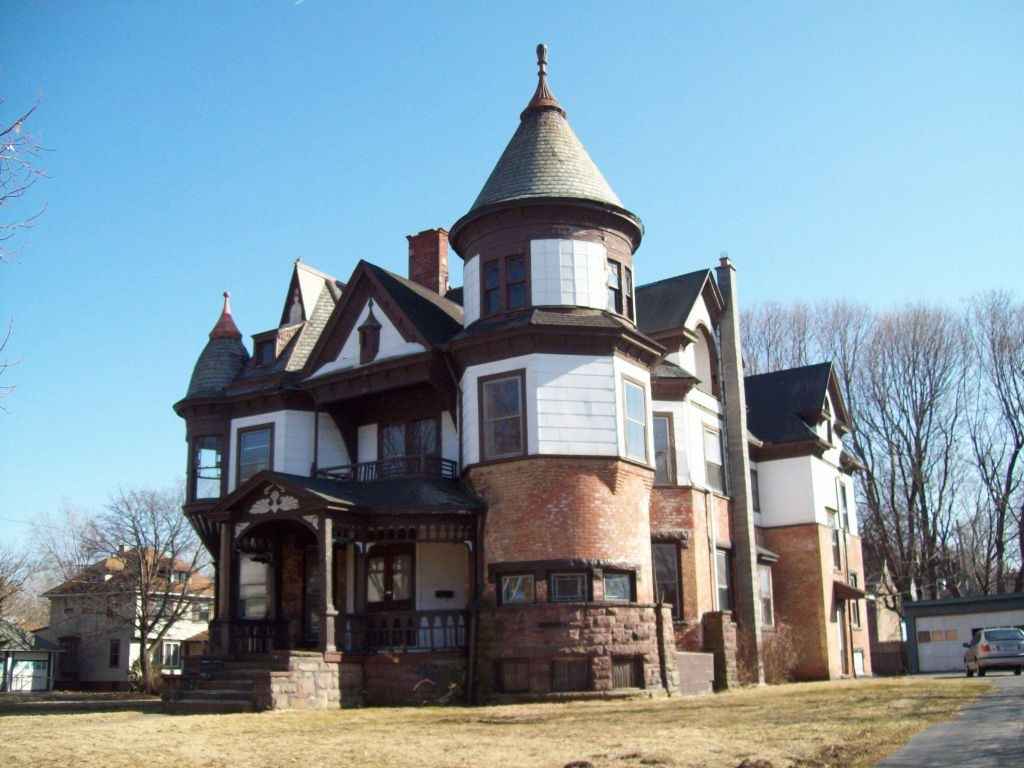 c. 1890 Queen Anne - Rochester, NY - Old House Dreams