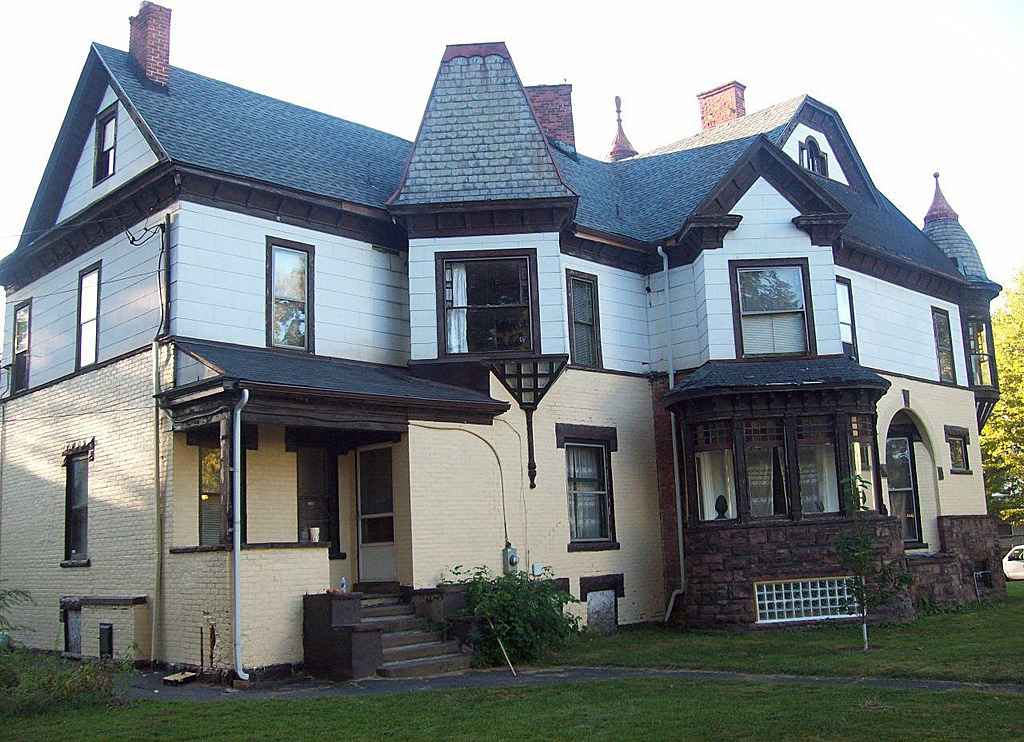 c. 1890 Queen Anne - Rochester, NY - Old House Dreams