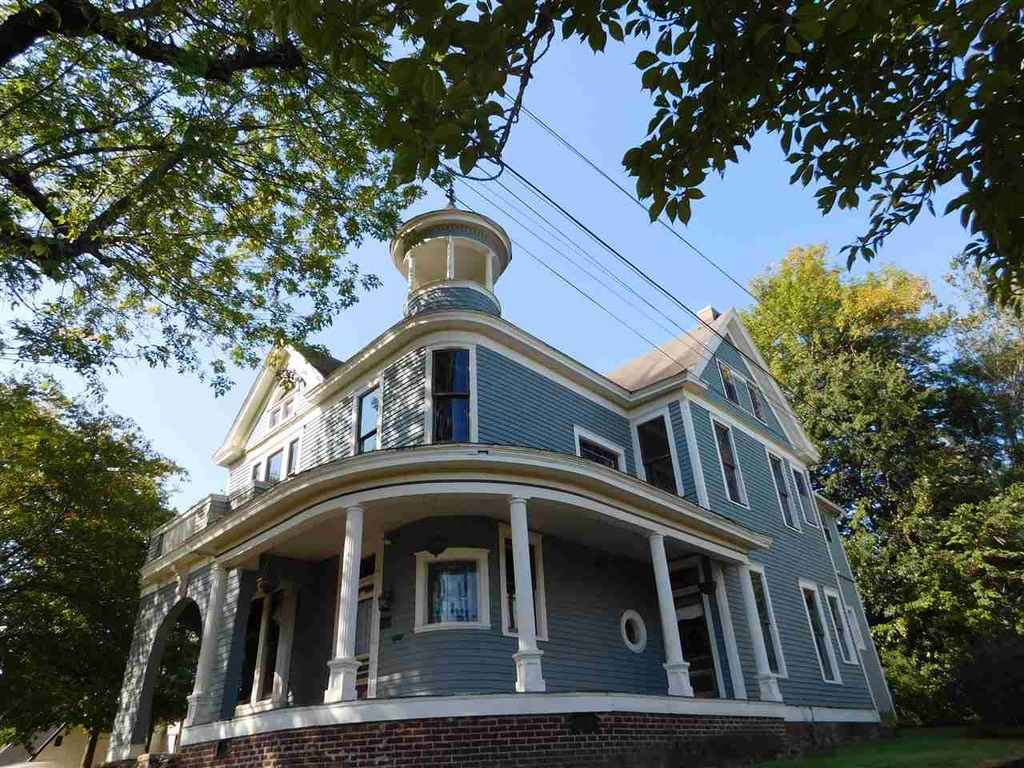 c. 1899 Queen Anne - Murray, KY - Old House Dreams