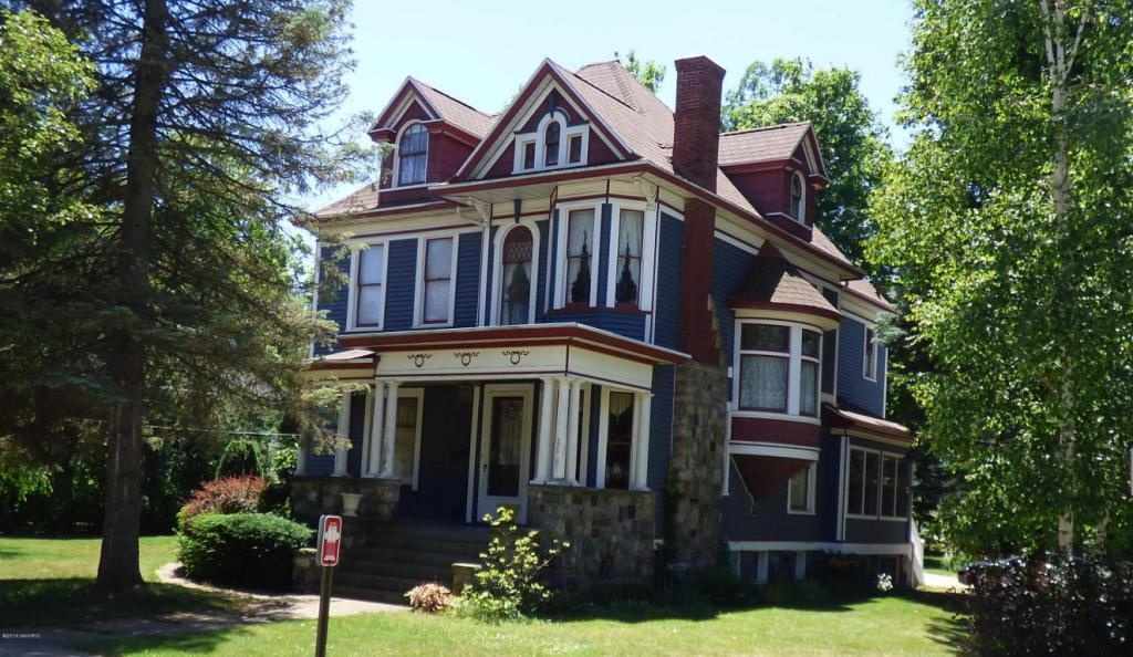 1901 - Decatur, MI (George F. Barber) - Old House Dreams