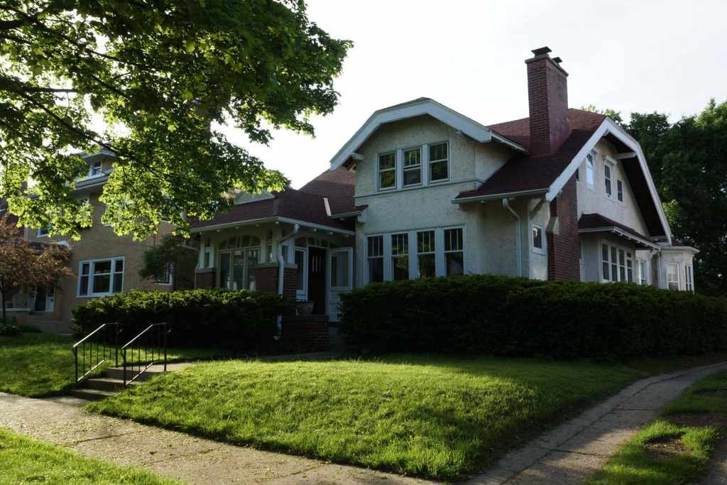 1916 Craftsman - Wauwatosa, WI - Old House Dreams