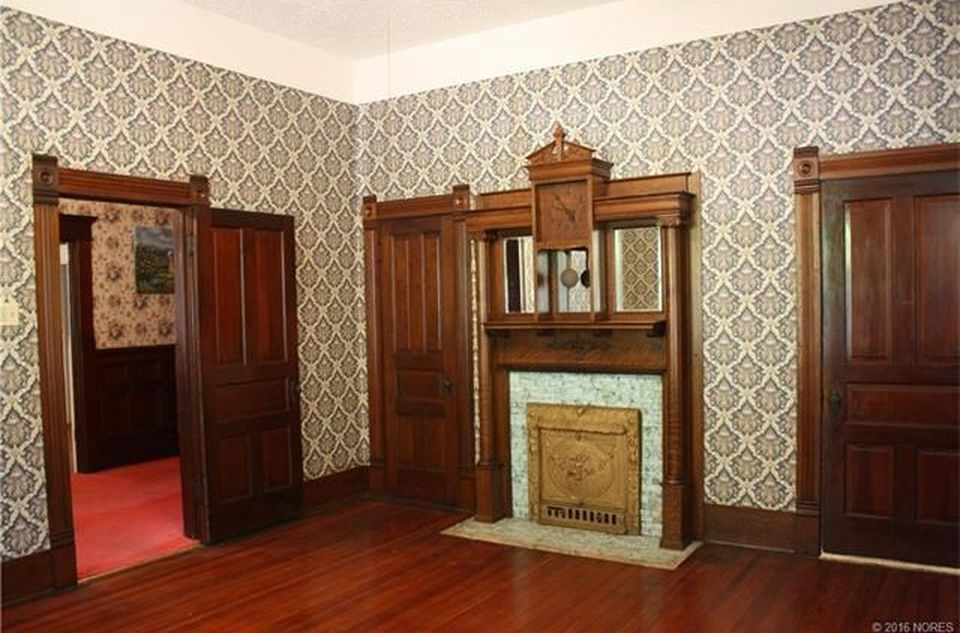 1903 Queen Anne - Roff, OK - Old House Dreams