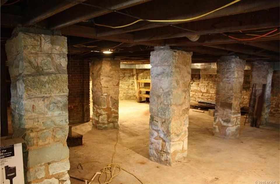 1903 Queen Anne - Roff, OK - Old House Dreams
