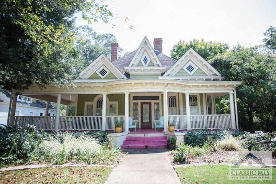 c. 1890 - Athens, GA - Old House Dreams