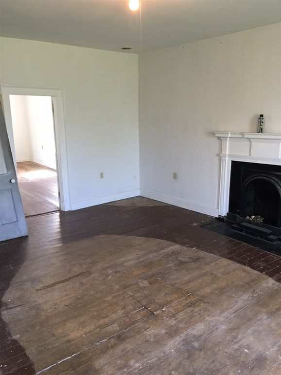 c. 1850 Greek Revival - Springfield, KY - Old House Dreams
