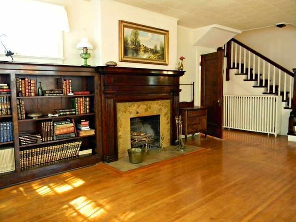 1916 - Bismarck, ND - Old House Dreams