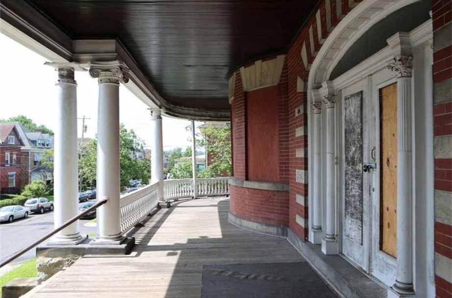 c. 1902 Colonial Revival in Pittsburgh, PA - Old House Dreams