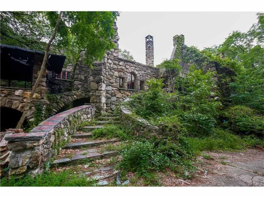 1927 Elda Castle - Ossining, NY - Old House Dreams
