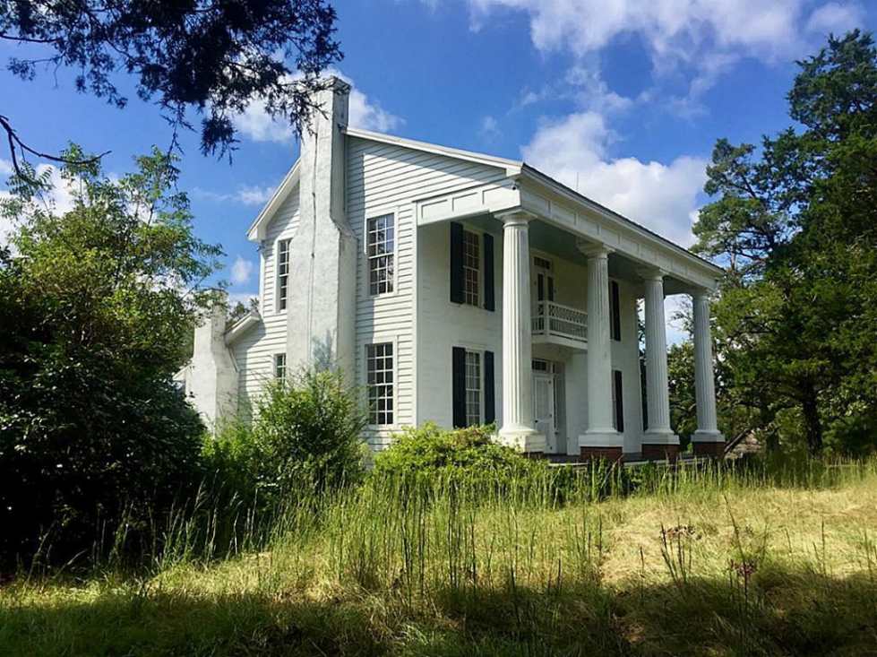 c. 1840 Greek Revival - Tignall, GA - Old House Dreams