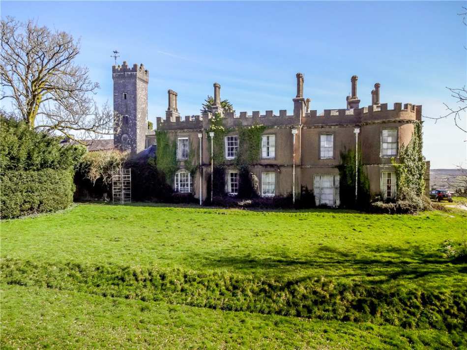 18th Century - Penllyn Castle - Wales - Old House Dreams