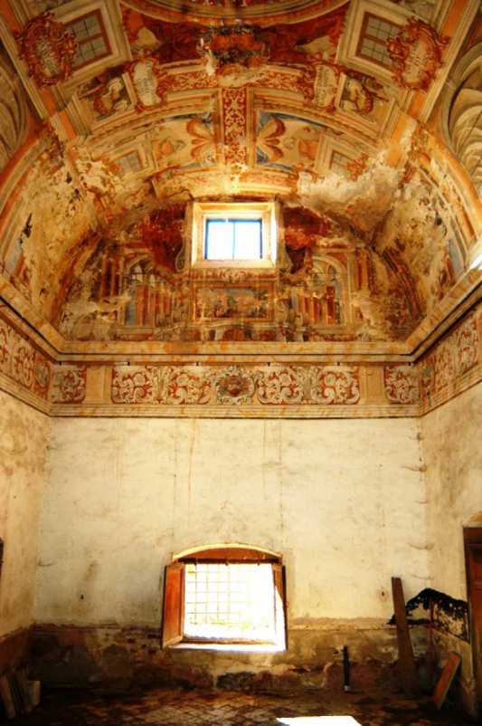 15th Century Church - Sarnano, Italy - Old House Dreams