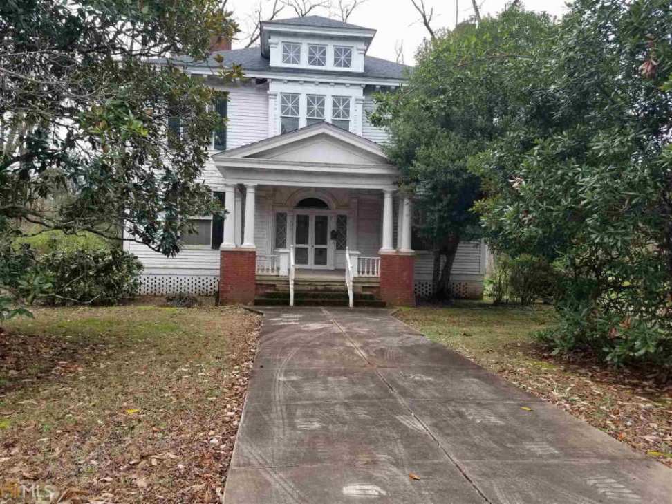 c. 1900 Colonial Revival - Washington, GA - Old House Dreams