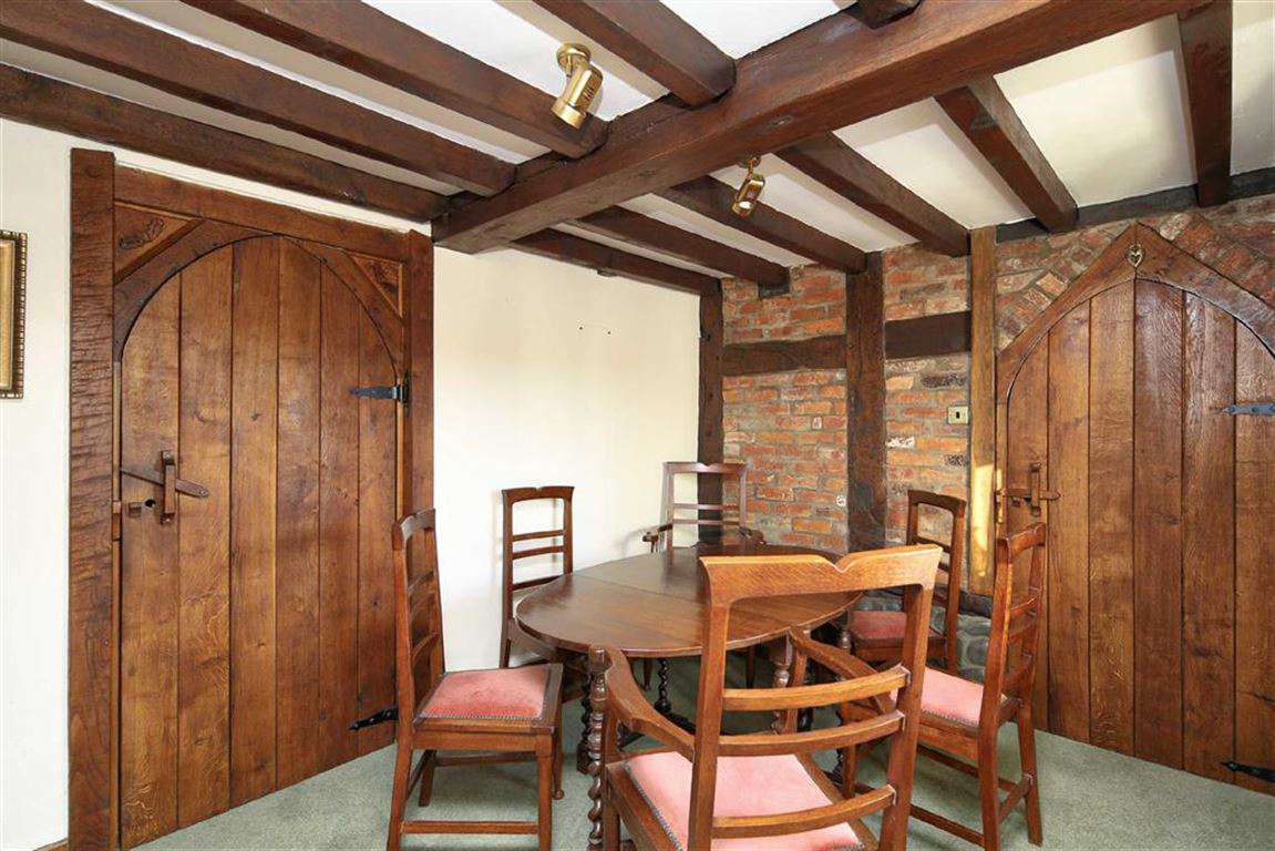 Knolton, Wales - Old House Dreams