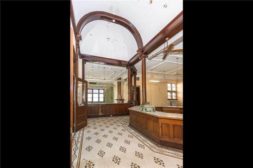 1903 Library - Elwood, IN - Old House Dreams