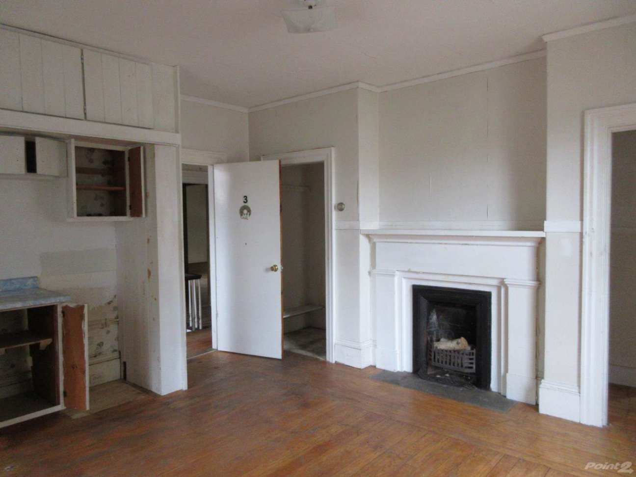1866 Gothic Revival - Liverpool, Nova Scotia, Canada - Old House Dreams
