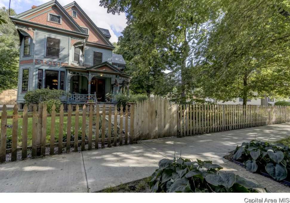 1891 Queen Anne - Springfield, IL - Old House Dreams