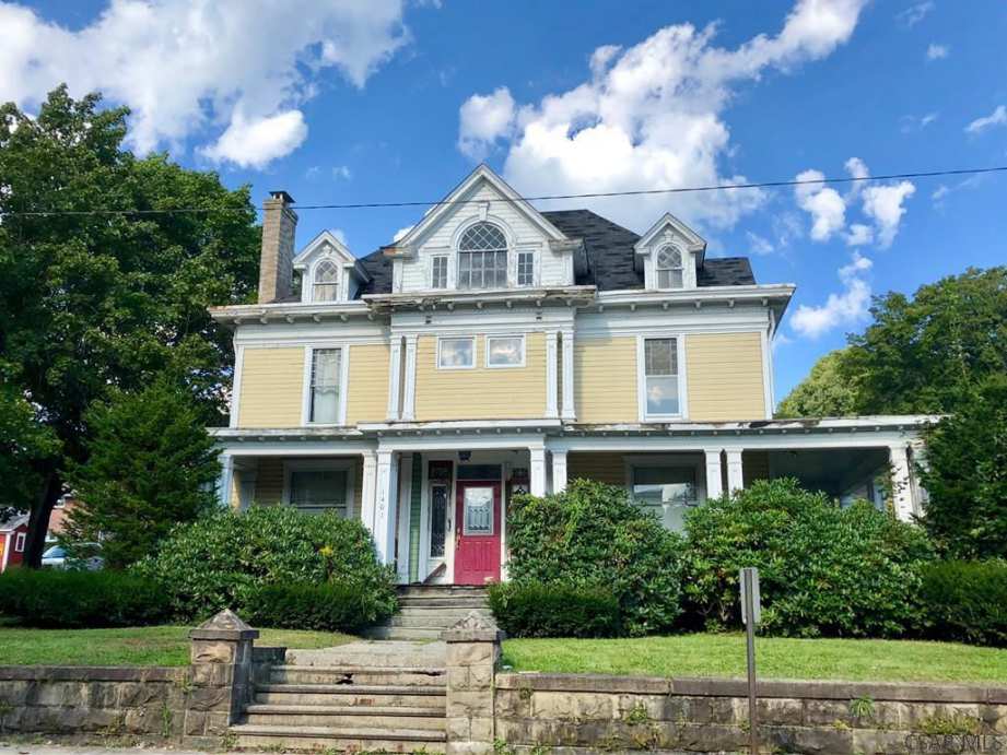 c. 1920 Colonial Revival - Windber, PA - Old House Dreams