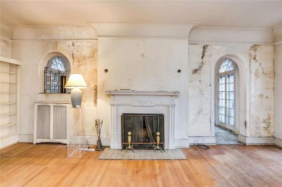 1922 Italian Renaissance - Detroit, MI - Old House Dreams