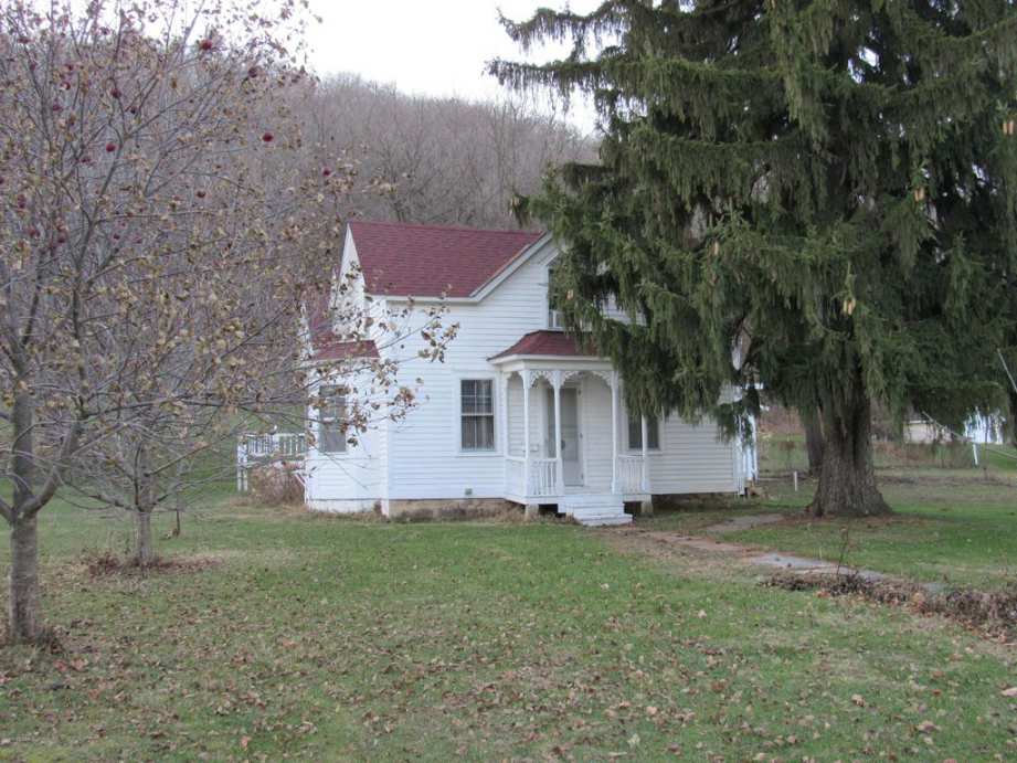 1885 Gothic Revival - Peterson, MN - Old House Dreams