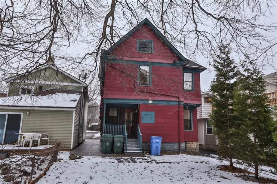 1890 - Rochester, NY - Old House Dreams