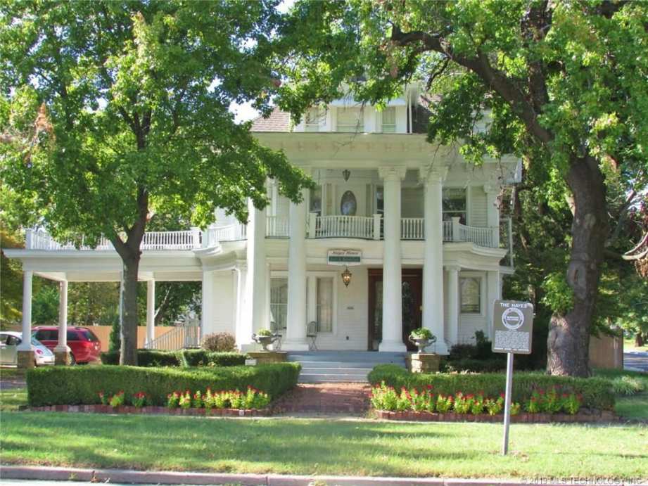 1907 Classical Revival - Muskogee, OK - Old House Dreams