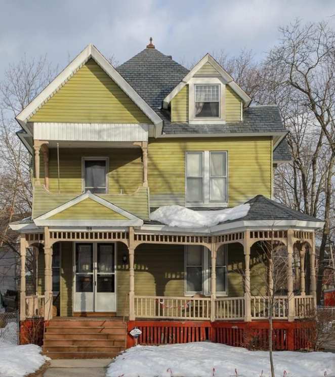 1906 Queen Anne - Springfield, MA - Old House Dreams