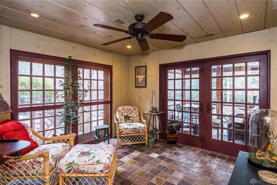 1970 New Traditional - Dayton, OH - Old House Dreams