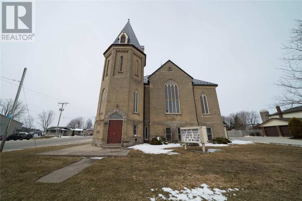 1901 Church - Hickson, Ontario, Canada - Old House Dreams