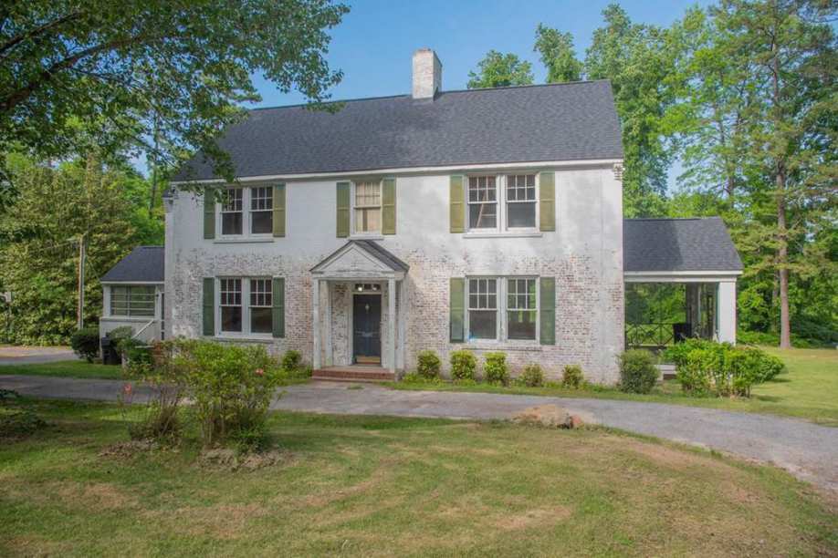 1920 Colonial Revival - Abbeville, SC - Old House Dreams