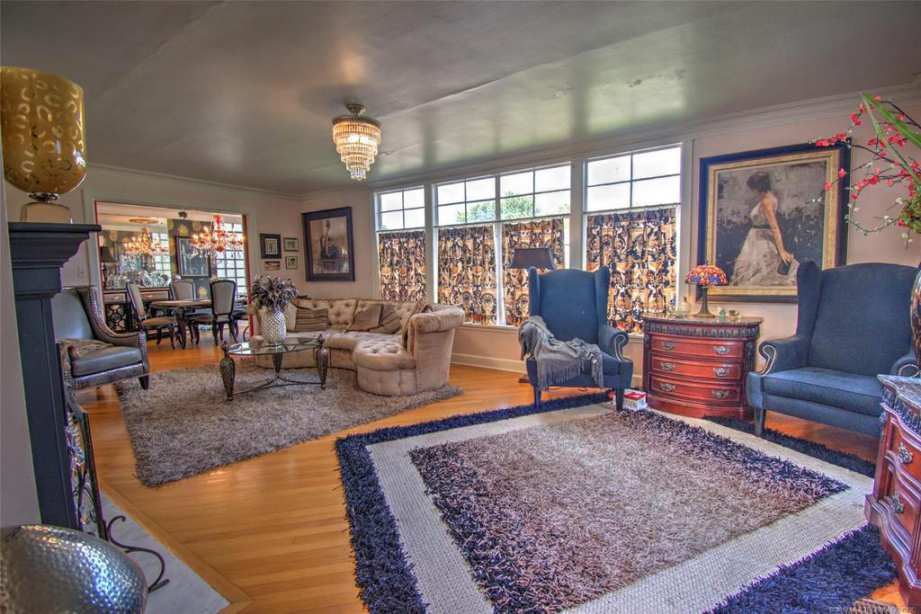 1935 Modernistic - Muskogee, OK - Old House Dreams