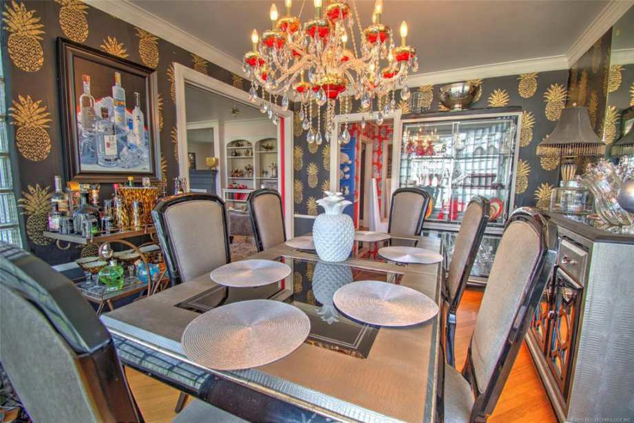 1935 Modernistic - Muskogee, OK - Old House Dreams