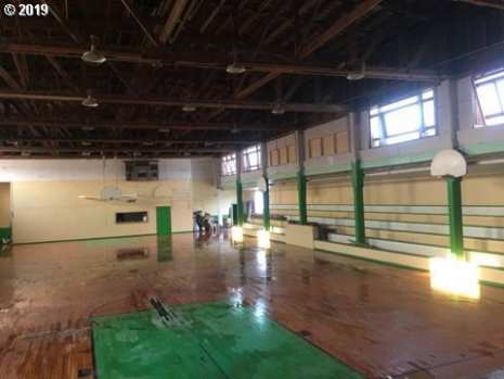 1920 School - Stanfield, OR - Old House Dreams