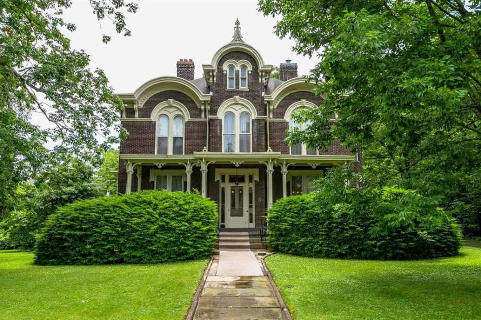 c. 1870 Italianate/Gothic Revival - Paris, KY - Old House Dreams
