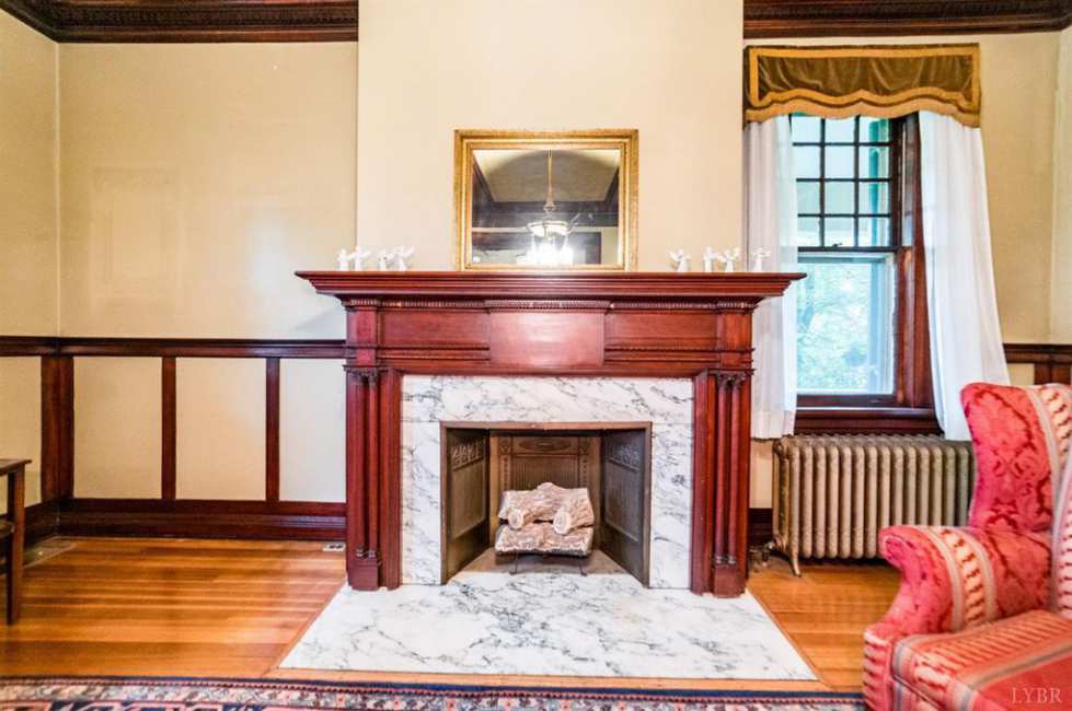 1909 Colonial Revival - Lynchburg, VA - Old House Dreams