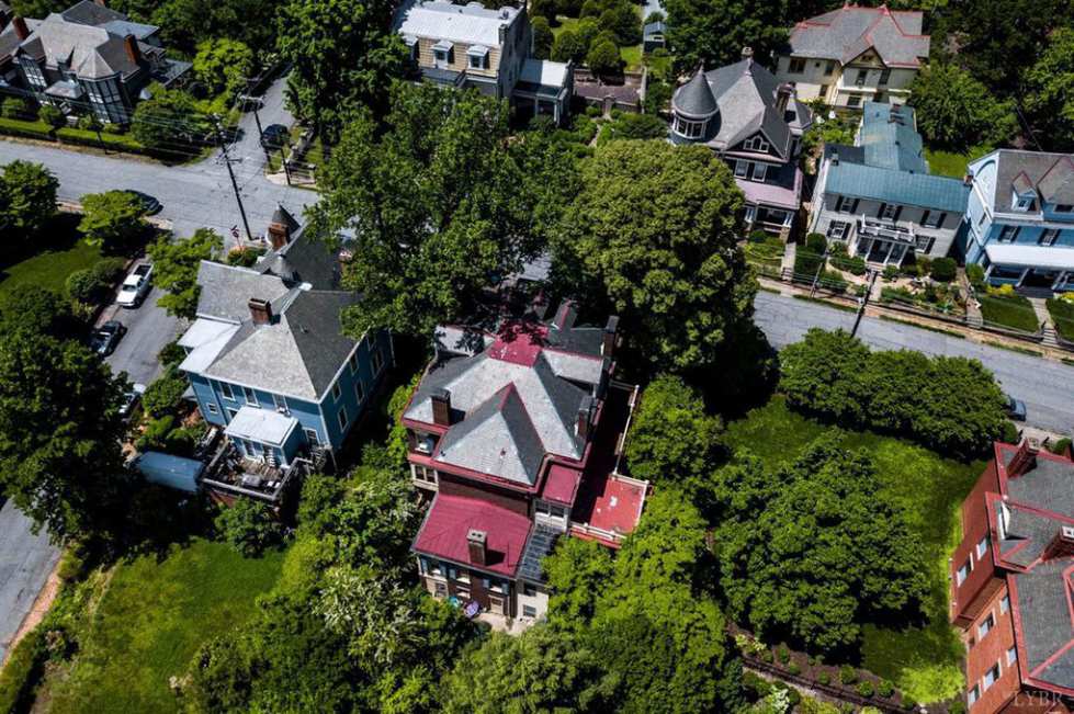 1909 Colonial Revival - Lynchburg, VA - Old House Dreams