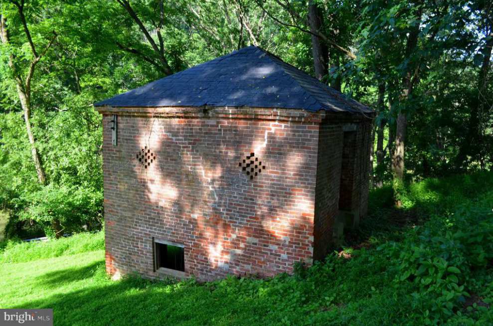 1801 - Pylesville, MD - Old House Dreams