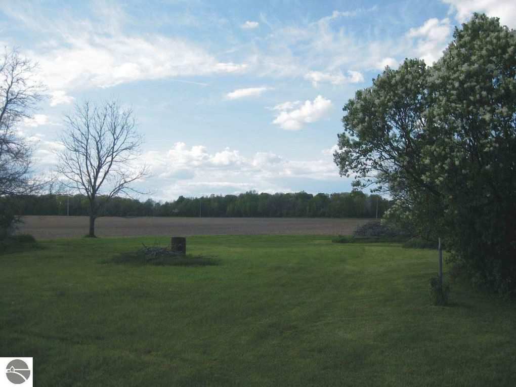 1876 Octagon - Elwell, MI - Old House Dreams