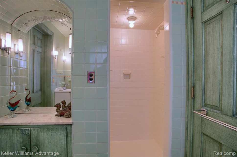 1936 Colonial Revival - Detroit, MI - Old House Dreams