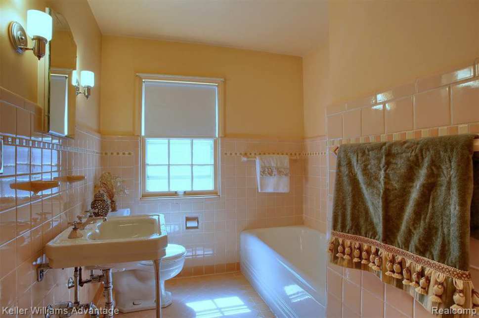 1936 Colonial Revival - Detroit, MI - Old House Dreams