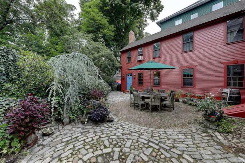 c. 1792 Federal - Providence, RI - Old House Dreams