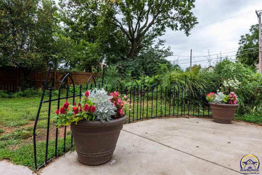 1910 Colonial Revival - Topeka, KS - Old House Dreams