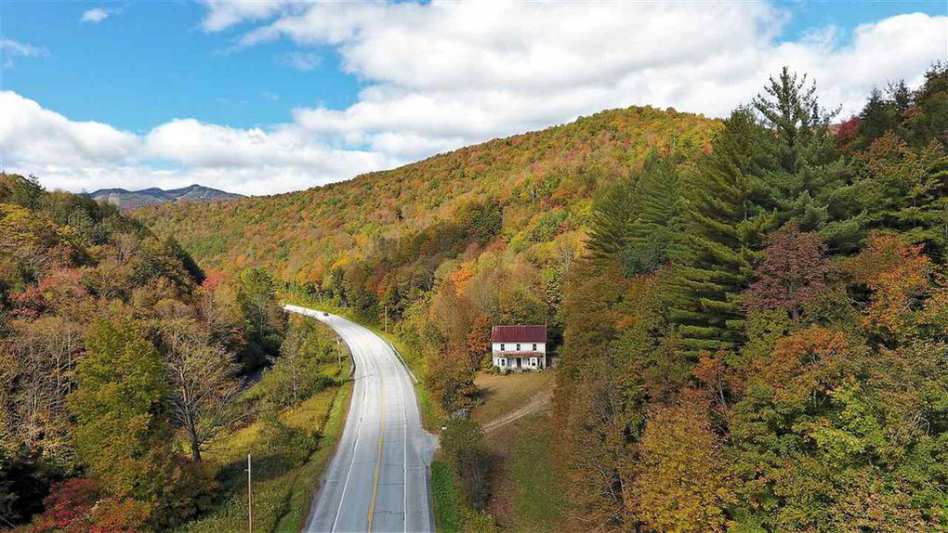 1890 - Bridgewater, VT - Old House Dreams