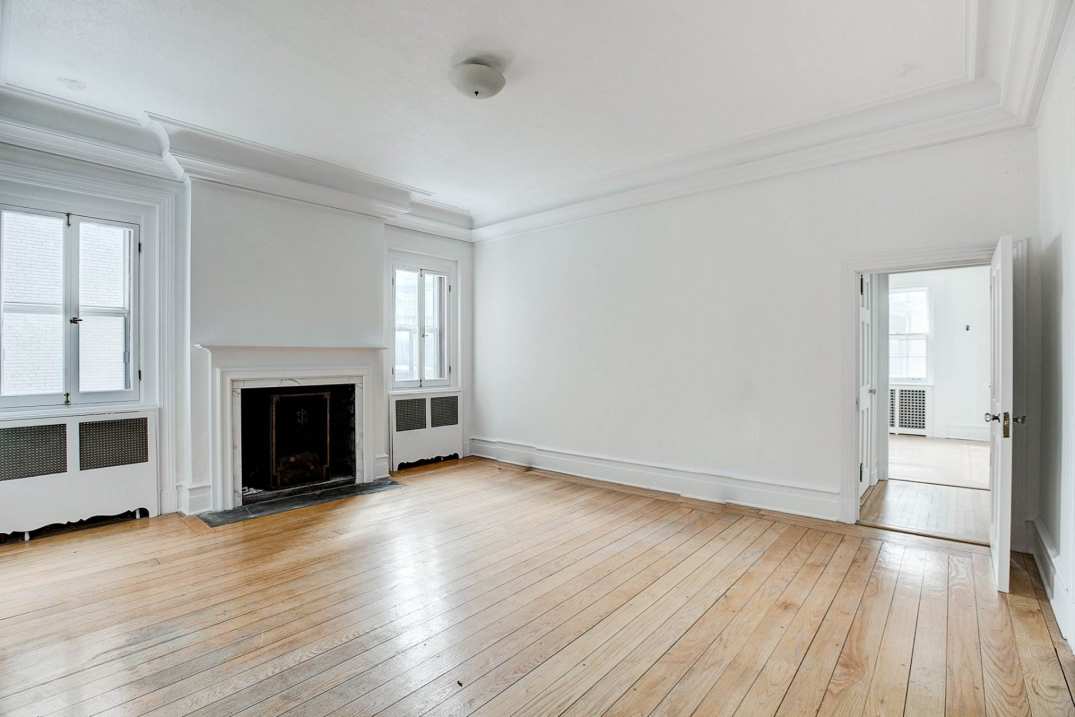 1910 Colonial Revival in Montreal, Quebec - Old House Dreams