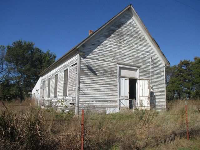1893 School in Howard, KS - Old House Dreams