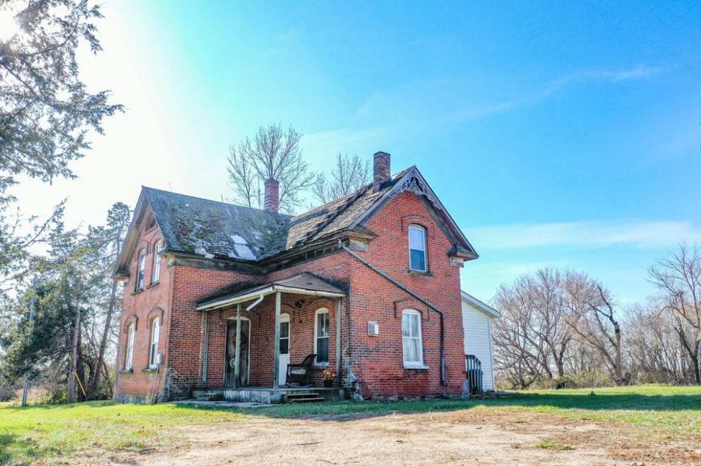 1898 - Garfield, MN - Old House Dreams
