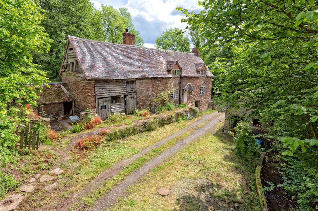 Stone Mill House in Craven Arms, Shropshire, England - Old House Dreams
