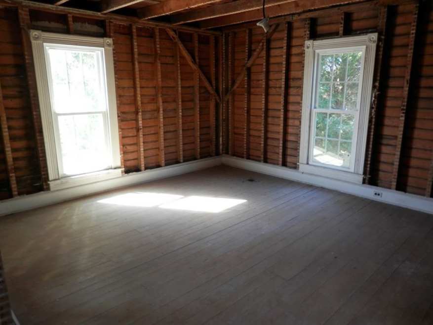 Painter, VA - Old House Dreams